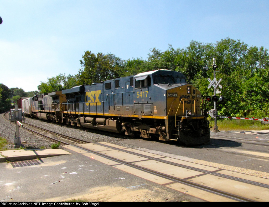 CSX 5417 and 243